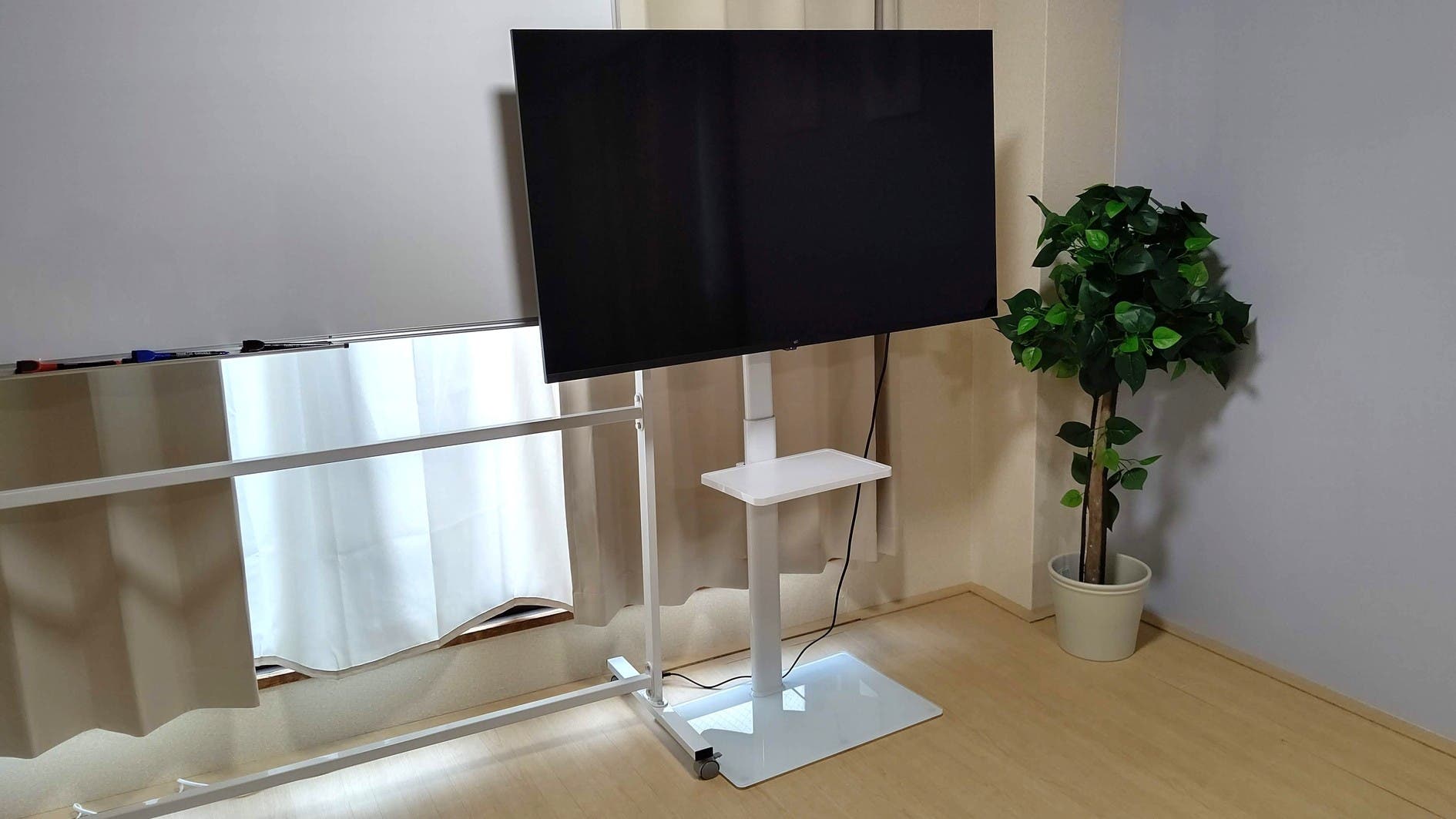 【三ノ宮駅徒歩3分！37m²の広々スペース】✨オープン特価で地域最安値！✨テレワーク、会議、商談、セミナーに最適！📅当日予約◎の写真9