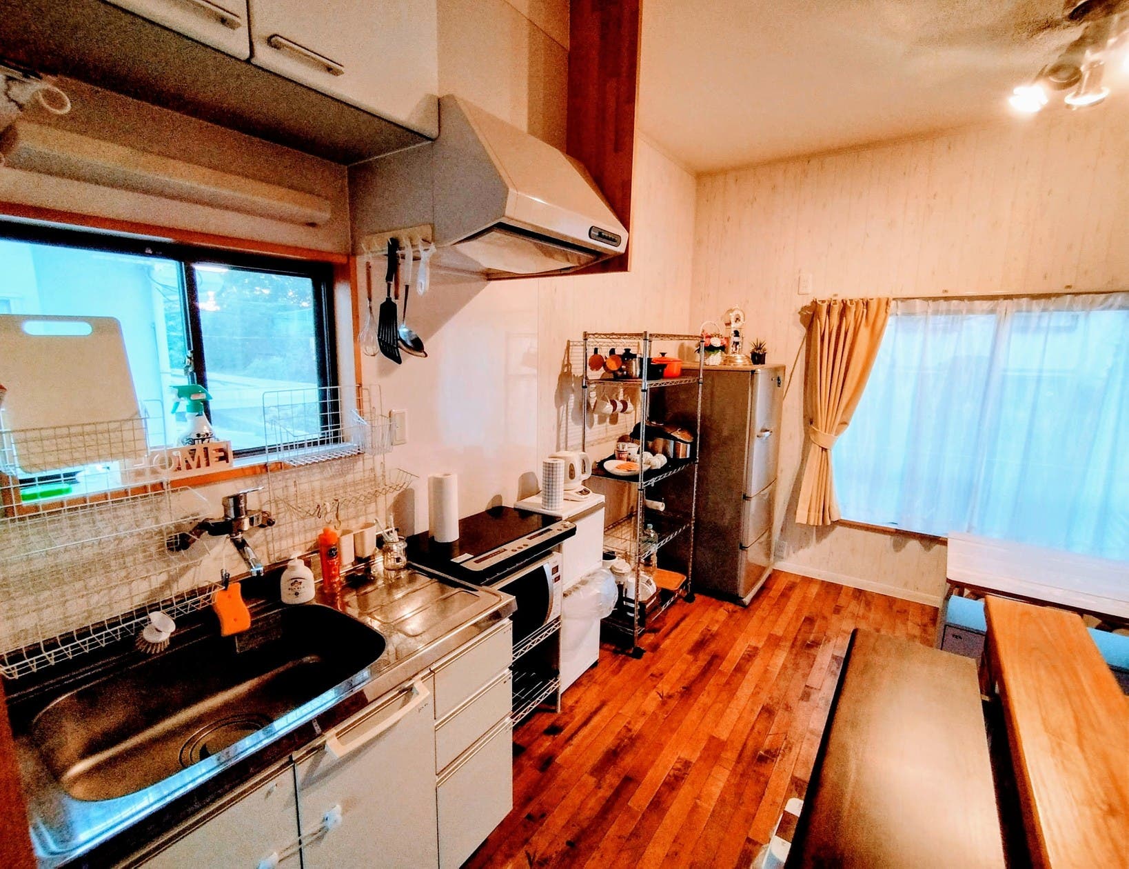 リモートワーク、女子会や、パーティに最適な貸しスペースの写真6