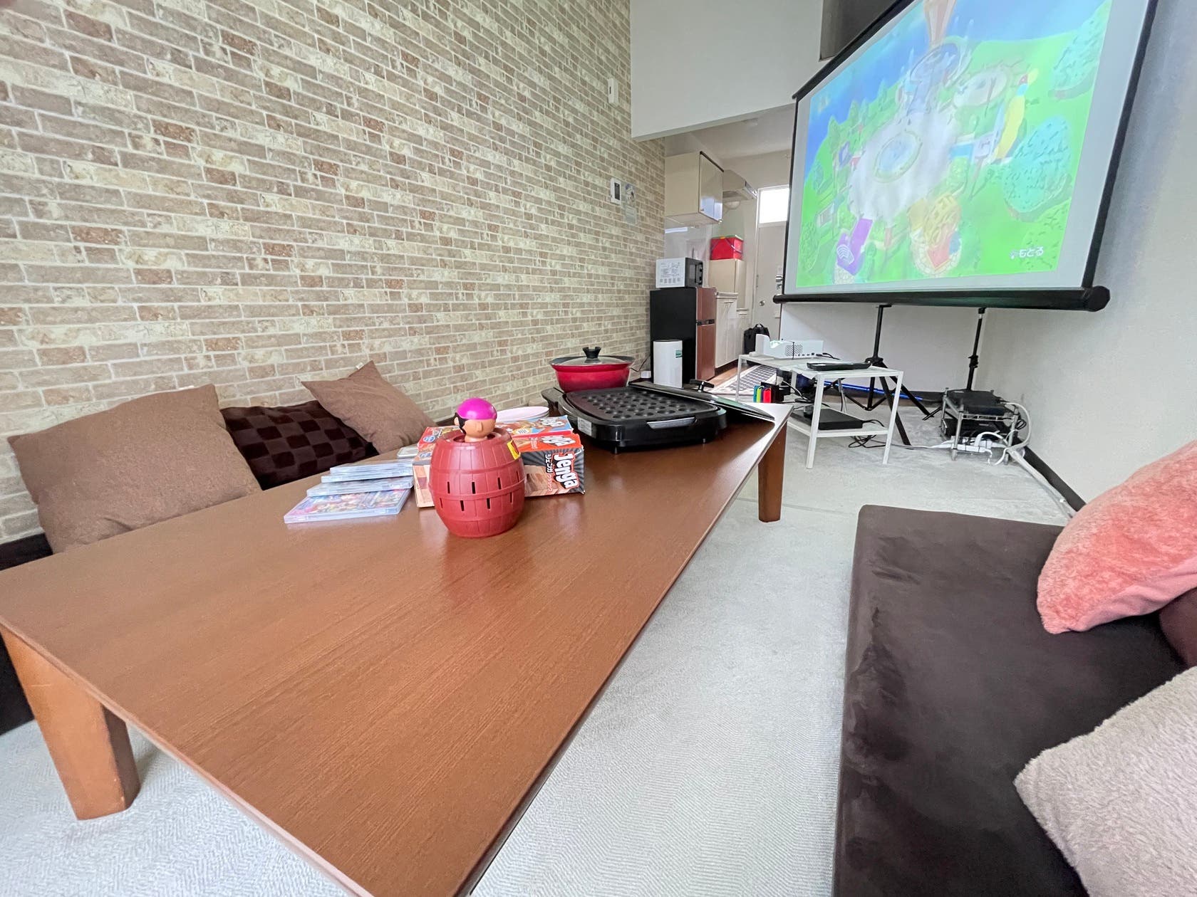 【U-SPACE立川2】100㌅大画面📺大人気ゲーム機🎮Netflix視聴可🎬焼肉🍖たこパ🐙ゴロゴロ💤 鑑賞会🎥の写真1