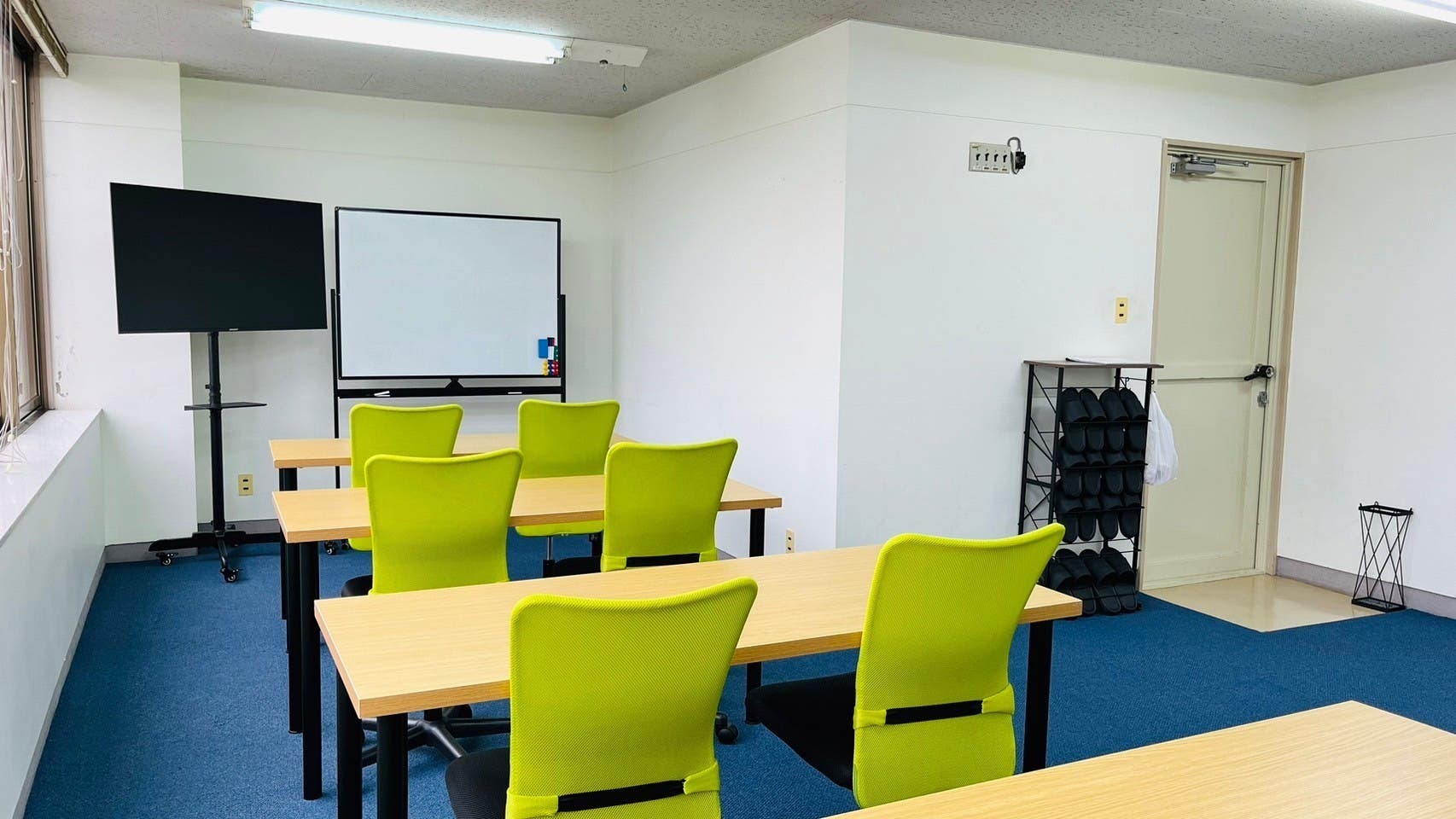 ＪＲ福山駅から車で５分 セミナーなど多彩な用途がある貸会議室の写真6