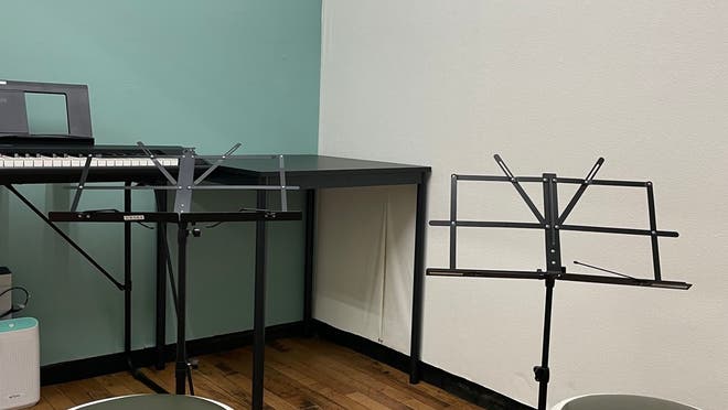 千葉県習志野市【OPEN記念で今ならいつでも割引】勉強・セミナーに!楽器可(1~2人用)京成大久保駅徒歩3分【第5】の写真1