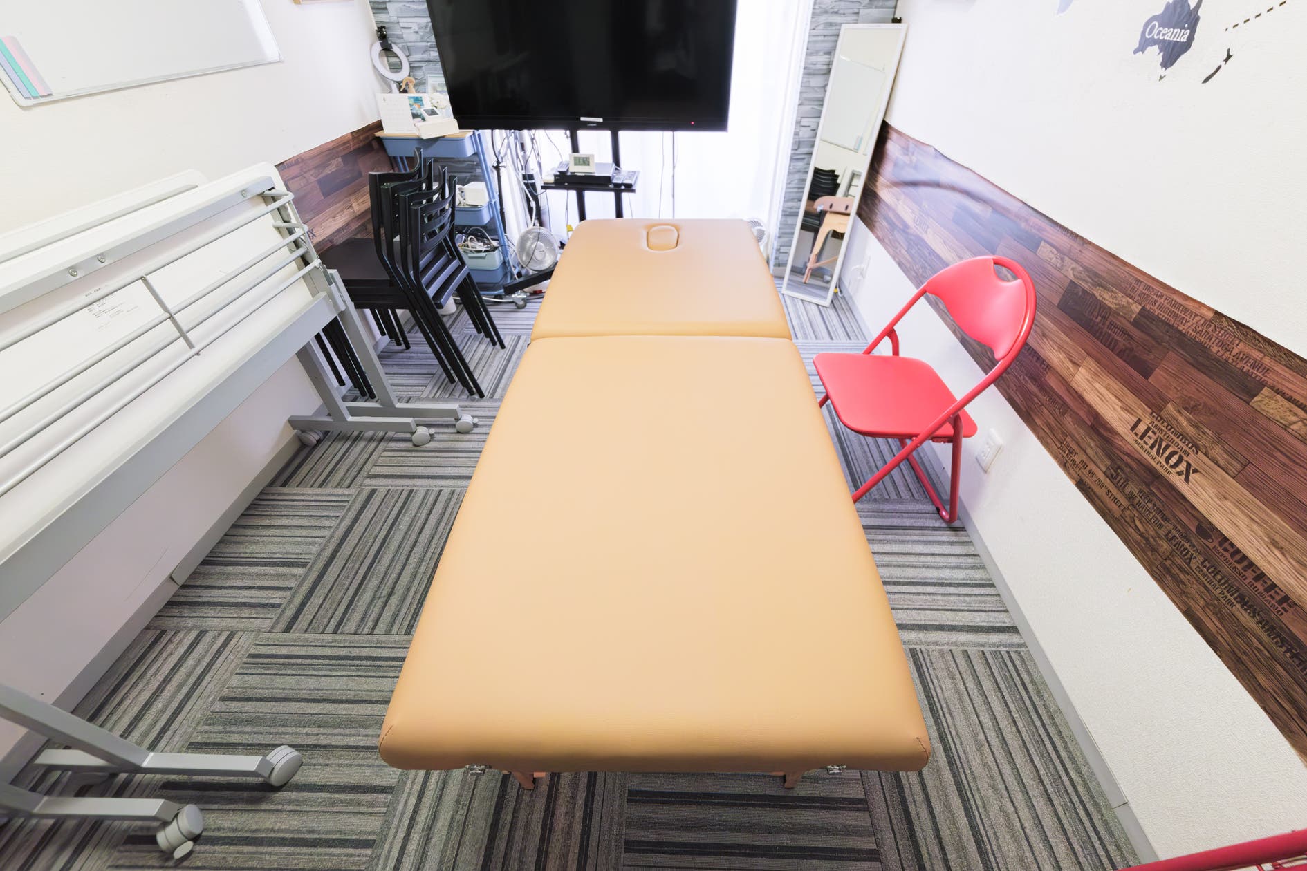 🎄12月割【白金高輪駅7分】爆速WiFi/モニター/飲食OK/施術ベッド/最大収容人数6名/会議・サロン・女子会・個人塾・配信の写真6