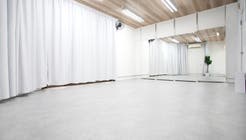 【レンタルスタジオ御徒町】JR御徒町駅 南口 徒歩4分(詳細案内図あり)ダンス、ヨガ、イベント、メイク、デスクワークに最適の写真3
