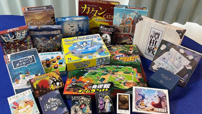 町田駅徒歩3分!ボードゲーム多数、人気レトロゲーム機複数完備、持ち込み自由、Wi-Fi・TV・冷蔵庫・充電器の写真2