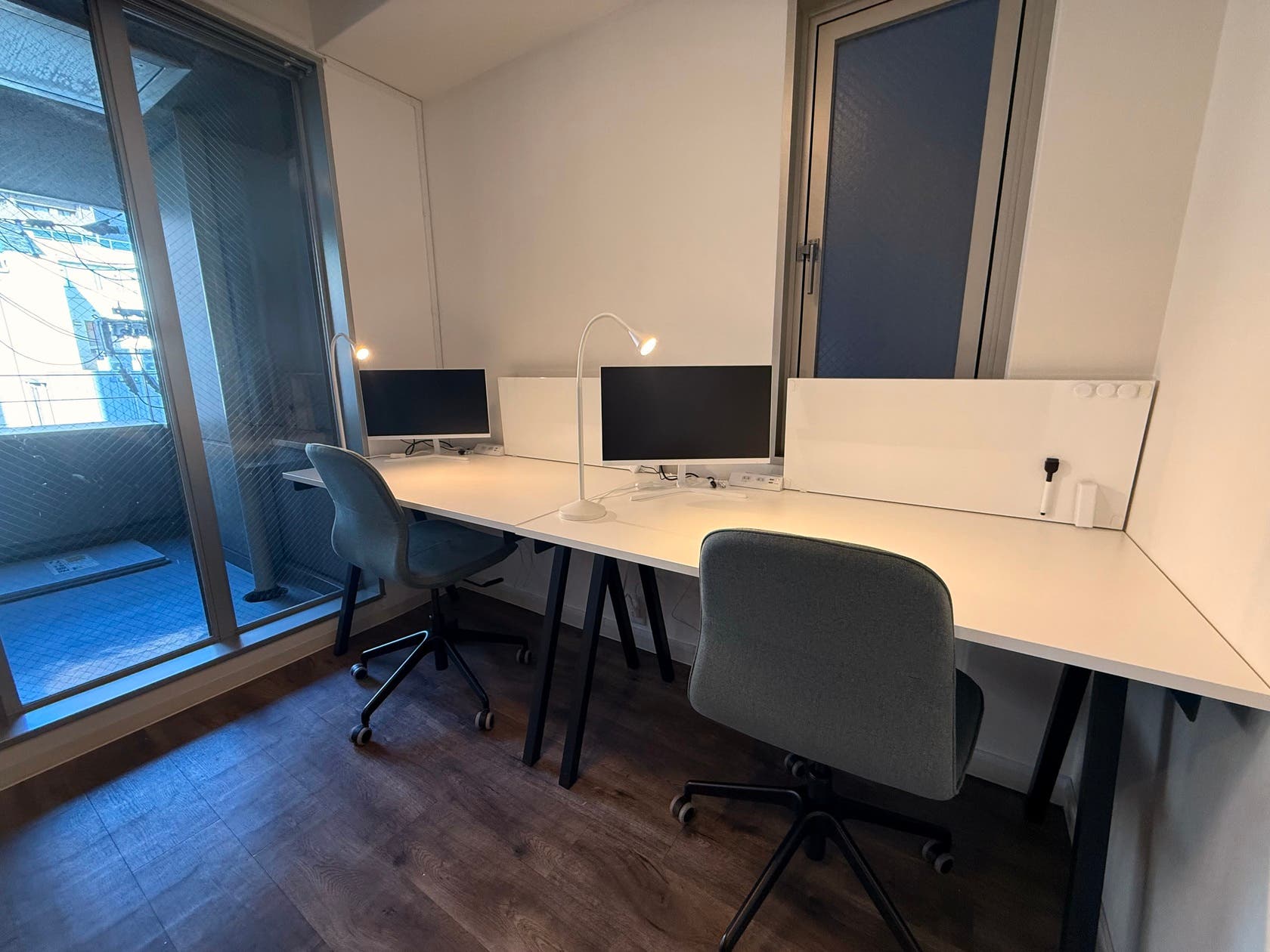 🥳【Flexio堀江】ワークスペース7席+会議室セットご利用プラン🎉 ドリンクサーバー☕️プリンター有🖨の写真8