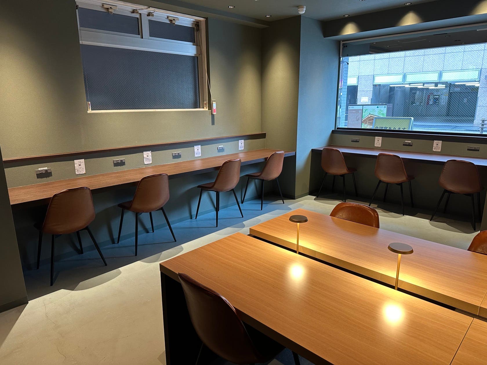 【8名会議室RoomA】八王子駅徒歩3分！/モニター/Wi-Fi/充電器/テレワークやWeb会議に最適の写真27