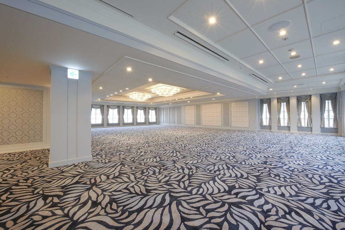 【京王プラザホテル（新宿）】アンサンブルの写真1