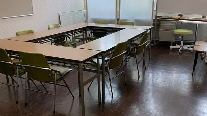 小浜駅から徒歩8分!市役所近くの快適会議室!「ふじたや202号室」の写真1