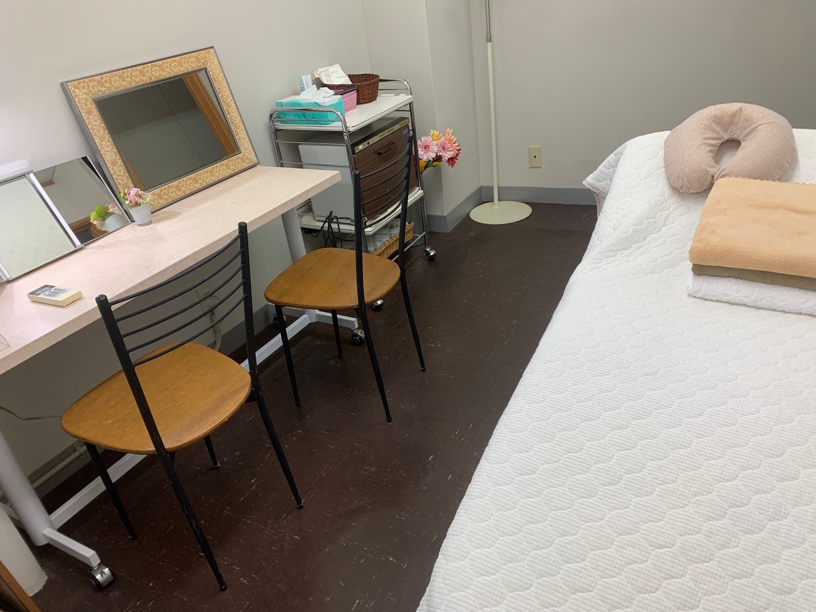 駅近、無料Ｐ有、サロンとしても使える快適個室！「ふじたや201号室」の写真11