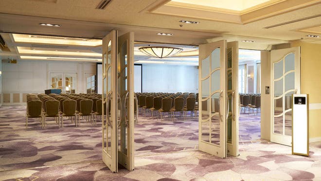 【京王プラザホテル(新宿)】扇の写真3