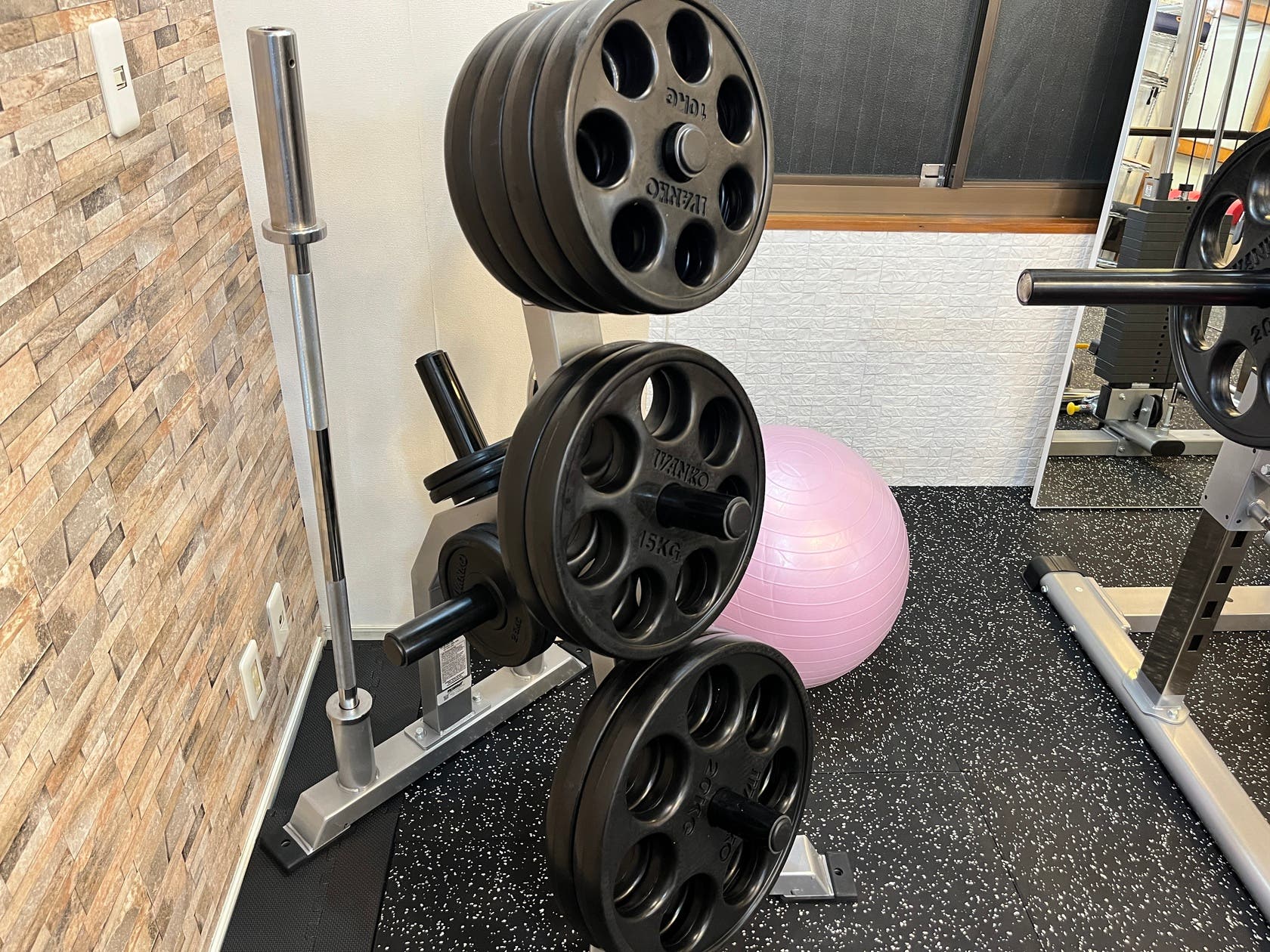 【新富町駅3分】パーソナル向けの設備が整った完全個室ジム　MIYAZAKI GYM新富町店の写真8