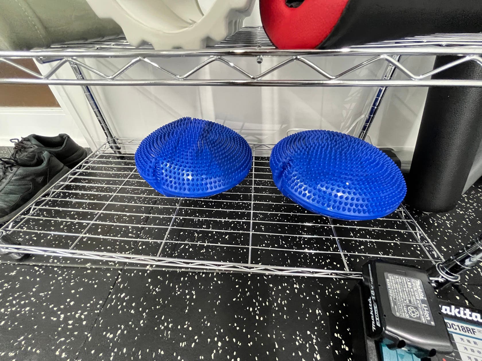 【赤坂駅3分】パワーラックを中心に機材完備！明るい個室レンタルジム　MIYAZAKI GYM赤坂店の写真12