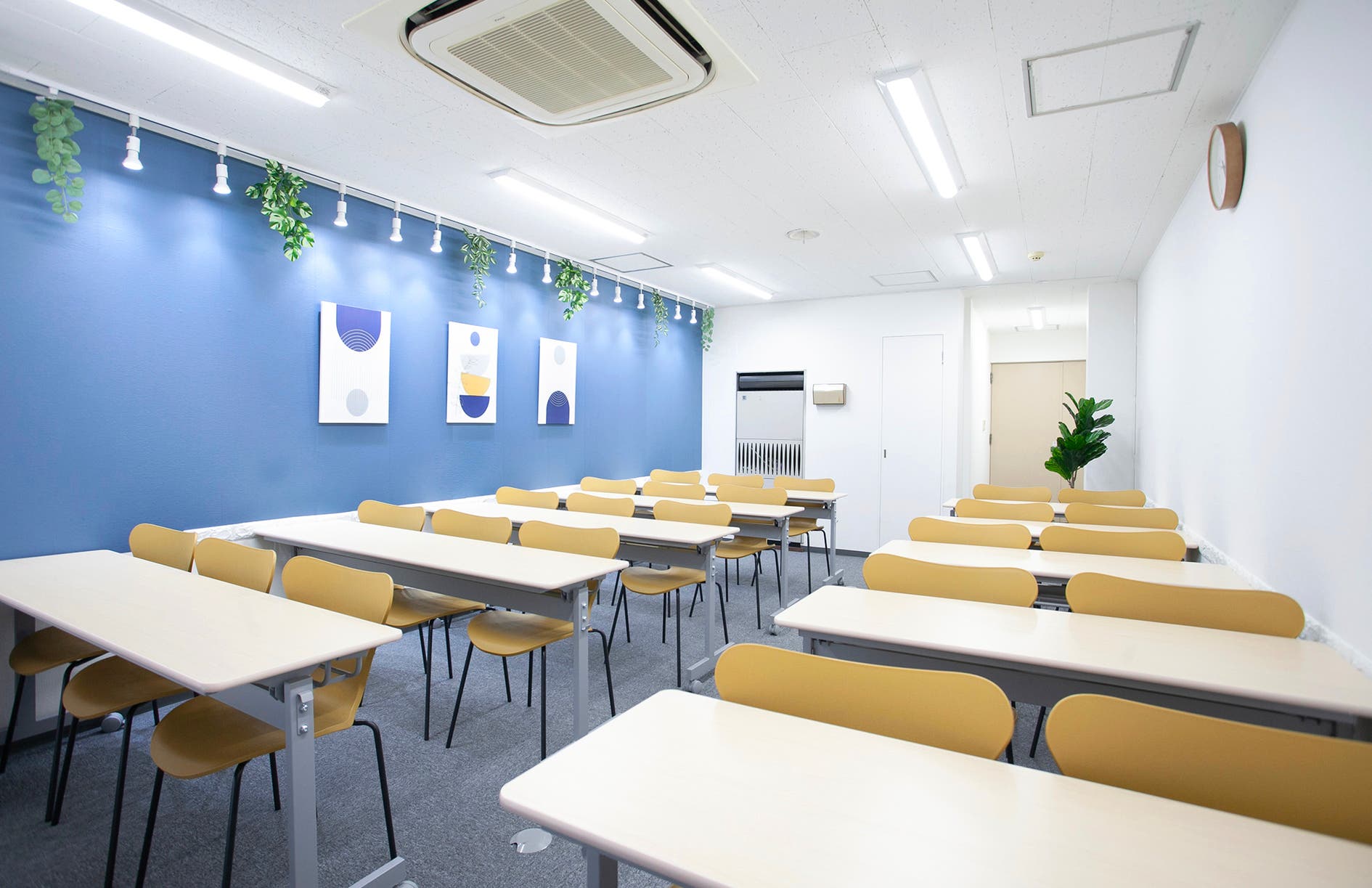 NEW!神田駅徒歩3分!/最大30名/土足可/会議/セミナー/面接/懇親会/ボードーゲーム/女子会/飲食酒可/会議室KS10神田の写真6