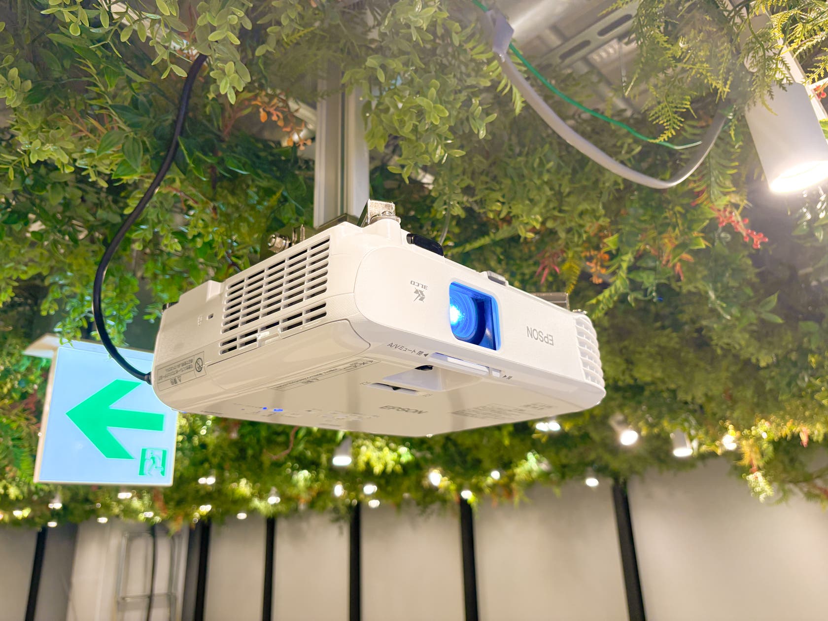 🌟研修・ポップアップストア・パーティー・鑑賞会何でもあり🌟銀座一等地｜駅から徒歩3分！最大100名収容可能なイベントスペースの写真11