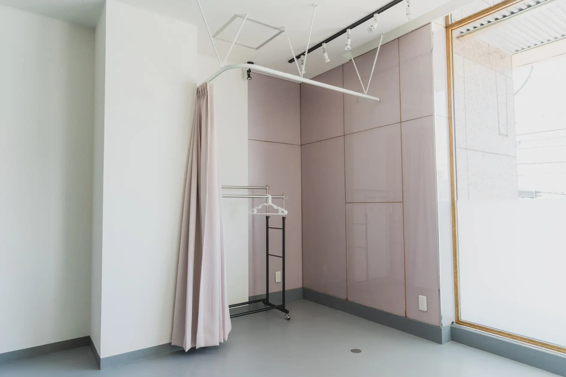 Aスタジオ地下鉄【琴似駅】徒歩１分 63㎡ ダンス　ヨガ　撮影　バレエバー完備　当日予約OK の写真8