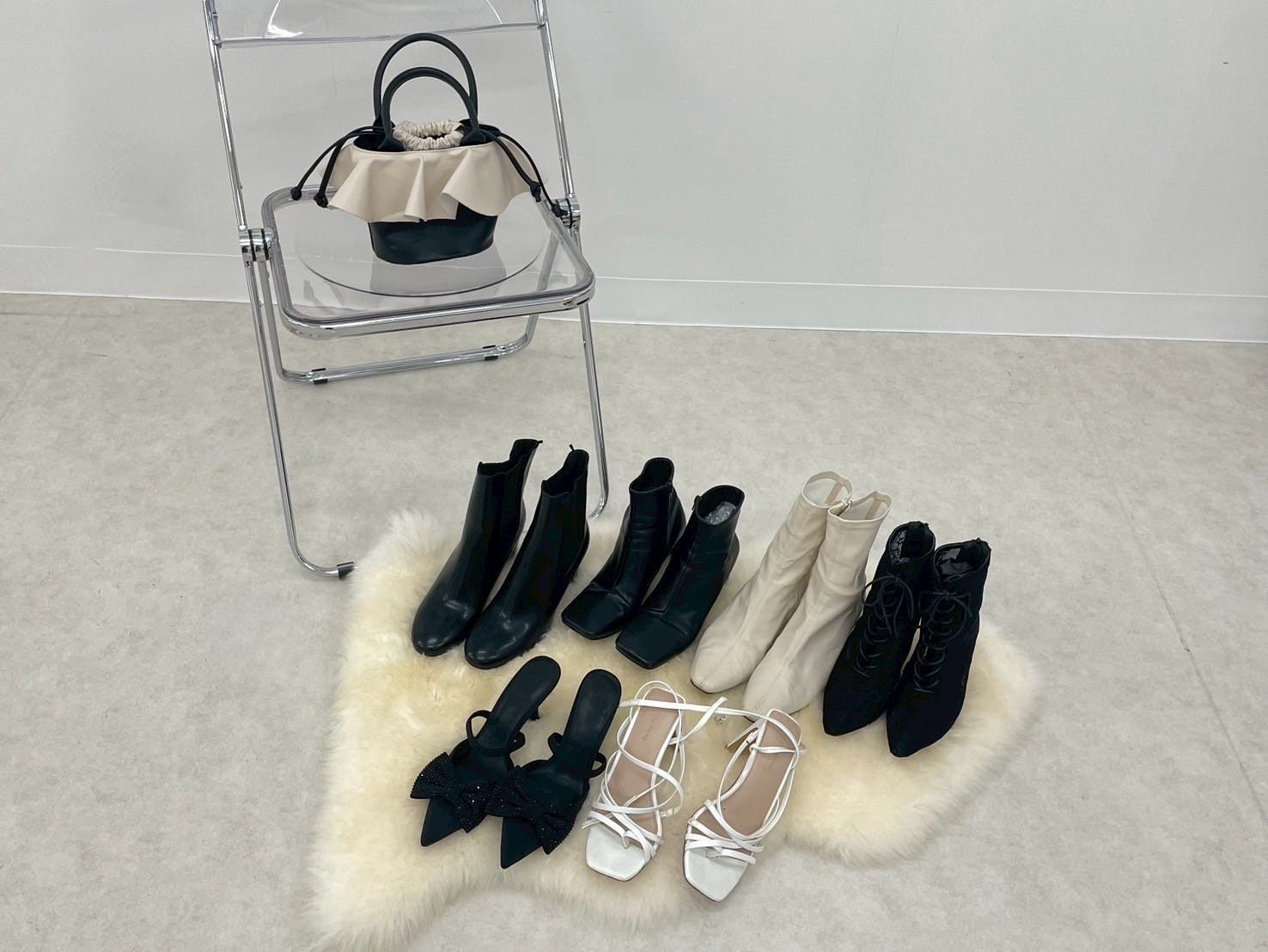 スマホで撮影しやすいLED天井照明！四ツ橋駅からすぐの撮影スタジオの写真16