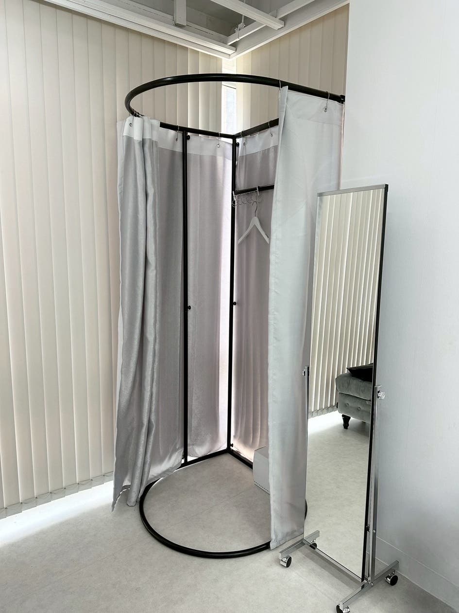 スマホで撮影しやすいLED天井照明！四ツ橋駅からすぐの撮影スタジオの写真20