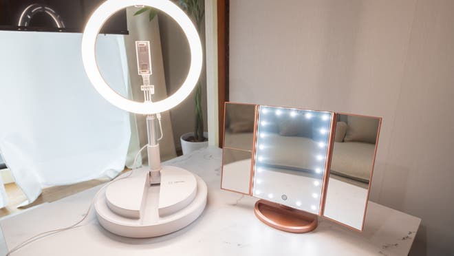 🛋️伏見駅3分🚶♀️14名OK🎉クリスマス🎄女子会🎀誕生日🎂推し活💖コスプレ✨65㌅TV📺ボドゲ🎲ゴミ🚮の写真22