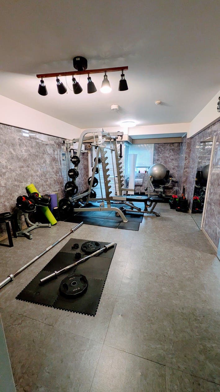 【渋谷駅3️⃣分㊗️1時間最大2079円】▶スミス&バーベル▶34㎡▶ 最安挑戦▶ 徹底清掃▶清潔シャワー無料の写真10