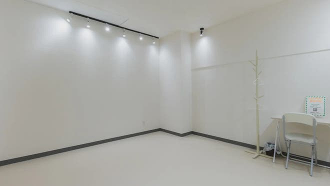 NEWOPEN! Eスタジオ 平日昼割キャンペーン!地下鉄【琴似駅】徒歩1分 15㎡ 当日予約 ダンス ヨガ 演劇 撮影の写真2