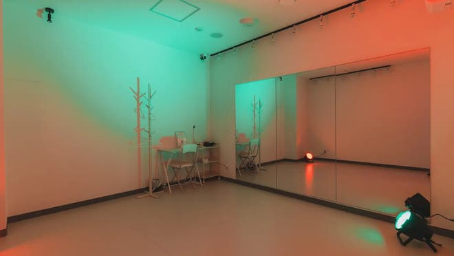 NEWOPEN! Eスタジオ 平日昼割キャンペーン!地下鉄【琴似駅】徒歩1分 15㎡ 当日予約 ダンス ヨガ 演劇 撮影の写真3