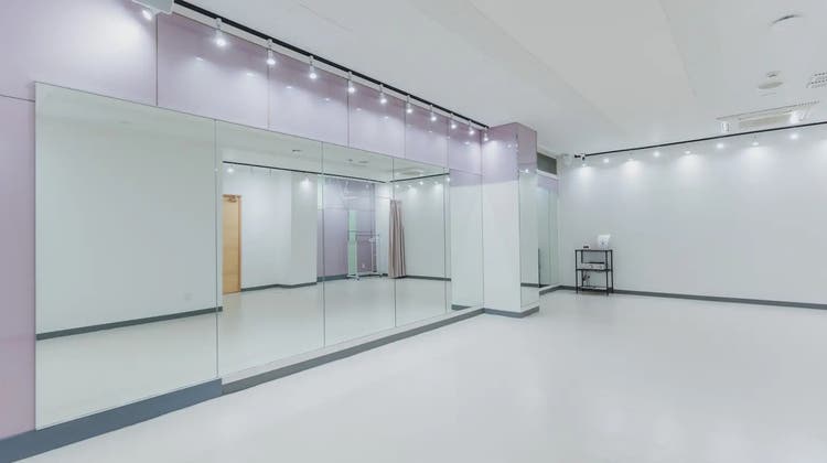 NEWOPEN! Gスタジオ 地下鉄【琴似駅】徒歩1分 44㎡ ダンス ヨガ 演劇 撮影 の写真1