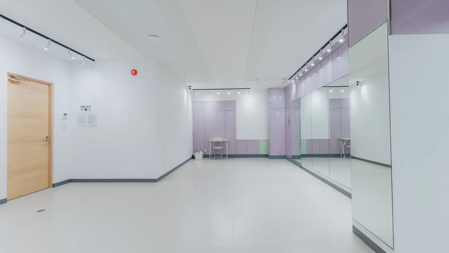 NEWOPEN! Gスタジオ　地下鉄【琴似駅】徒歩１分 44㎡ ダンス　ヨガ　演劇　撮影 の写真10