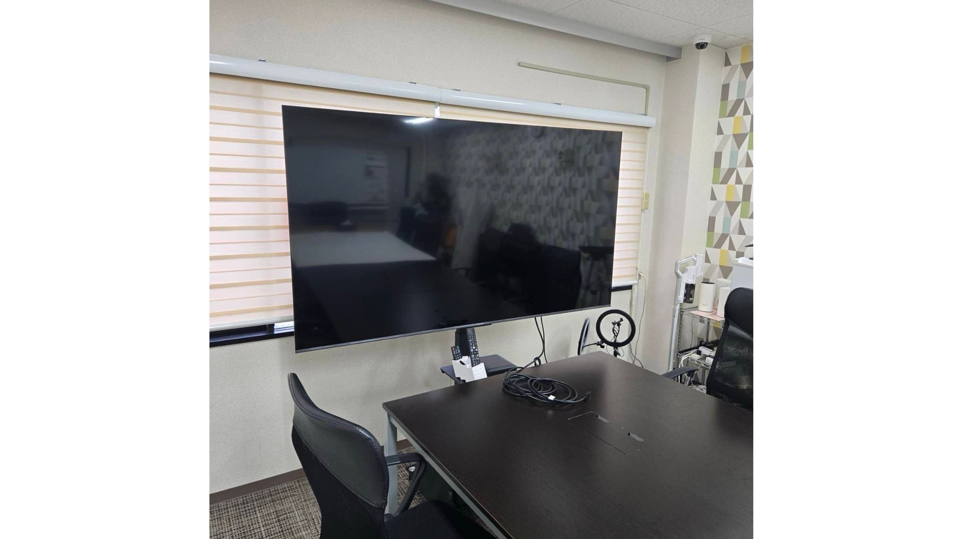 ＜テレワーク@野並＞リモートワーク・テレワークにも最適！野並駅徒歩1分♪10名収容！光WiFi/ホワイトボード/スマートテレビの写真2