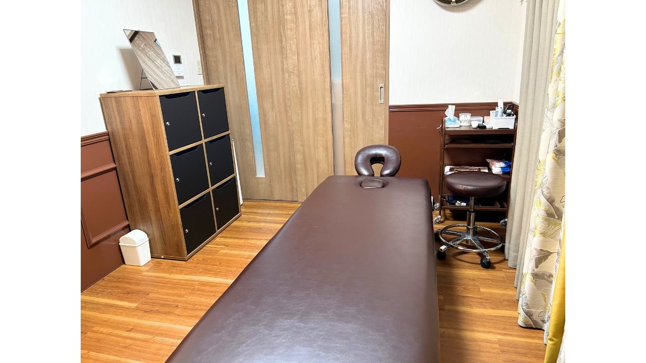 👑リオンズ松戸駅前👑ヨーロッパ調/完全個室型サロン 🌺/エステ💆‍♀️リラク・整体💅撮影可/松戸駅東口4分の写真7