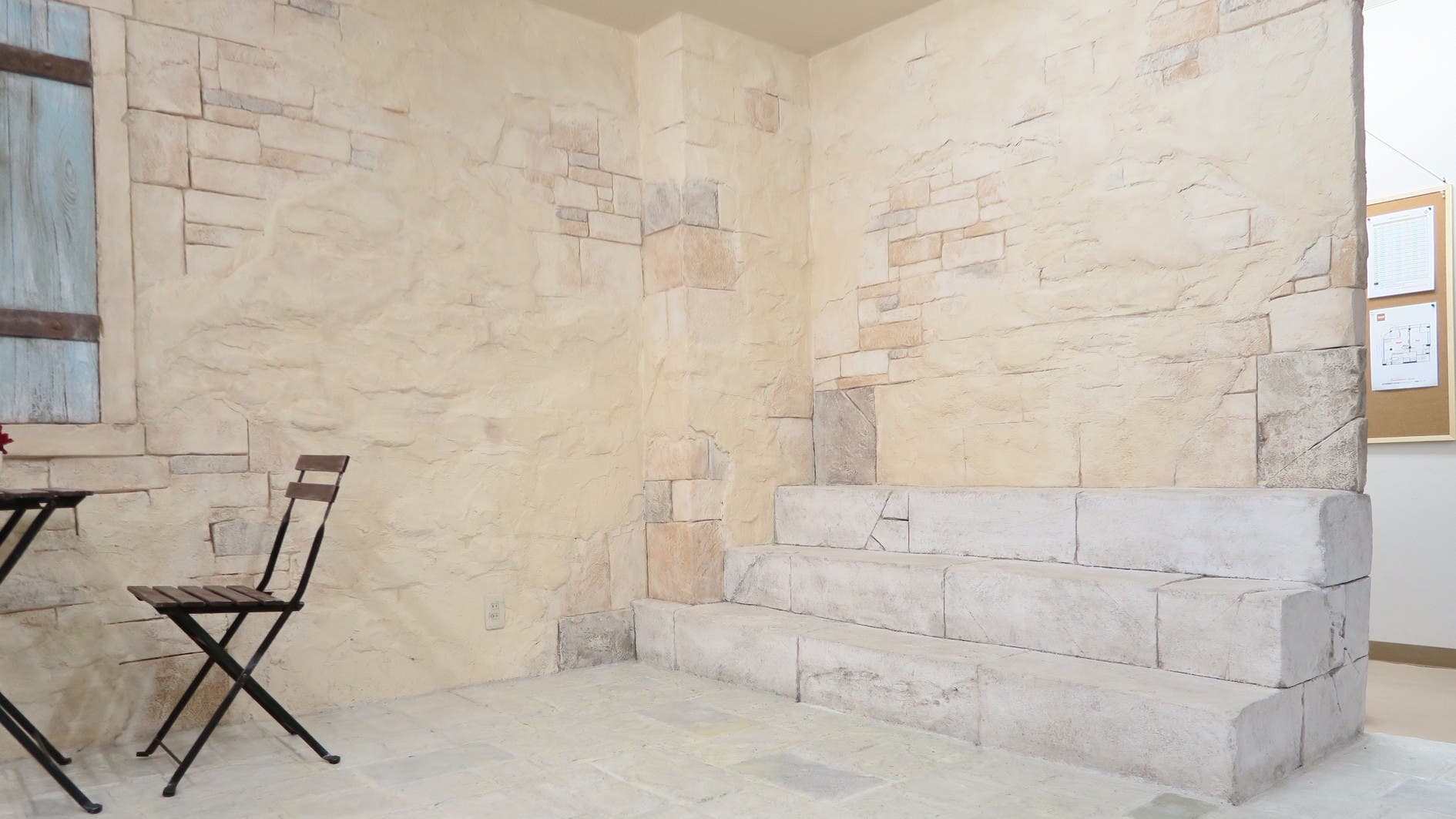 【M2】廃墟や牢獄💀、西洋石壁、アンティーク壁や石畳を完全再現✨ゴシック調スタジオ🎪の写真16