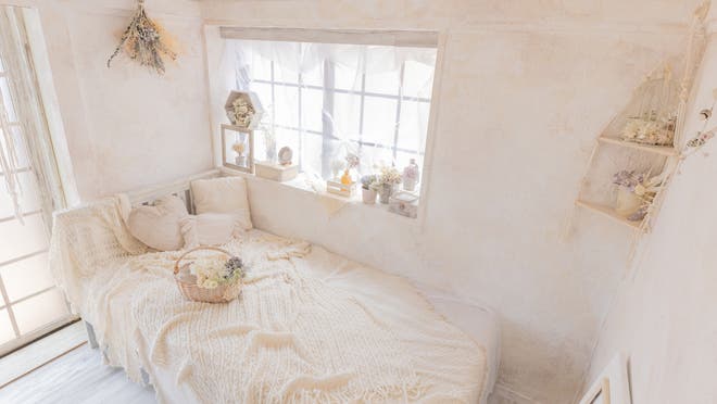 【キューブスタジオ】2階建ての広々100㎡ ! 柔らかな自然光 ガーリーなハウススタジオ 控室有りの写真8