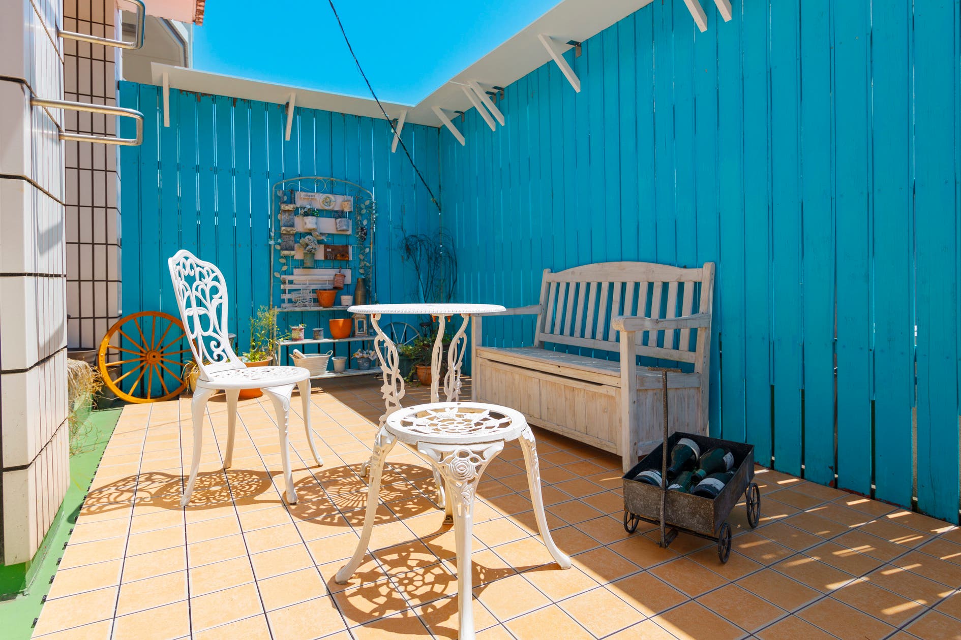 【キューブスタジオ】2階建ての広々100㎡ ! 柔らかな自然光 ガーリーなハウススタジオ　控室有りの写真25