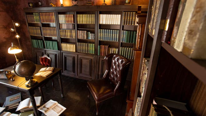 【フォーススタジオ】印象深い大型アーチ ゴシック調アンティーク壁面装飾で人気!TVや雑誌の撮影実績多数!の写真4