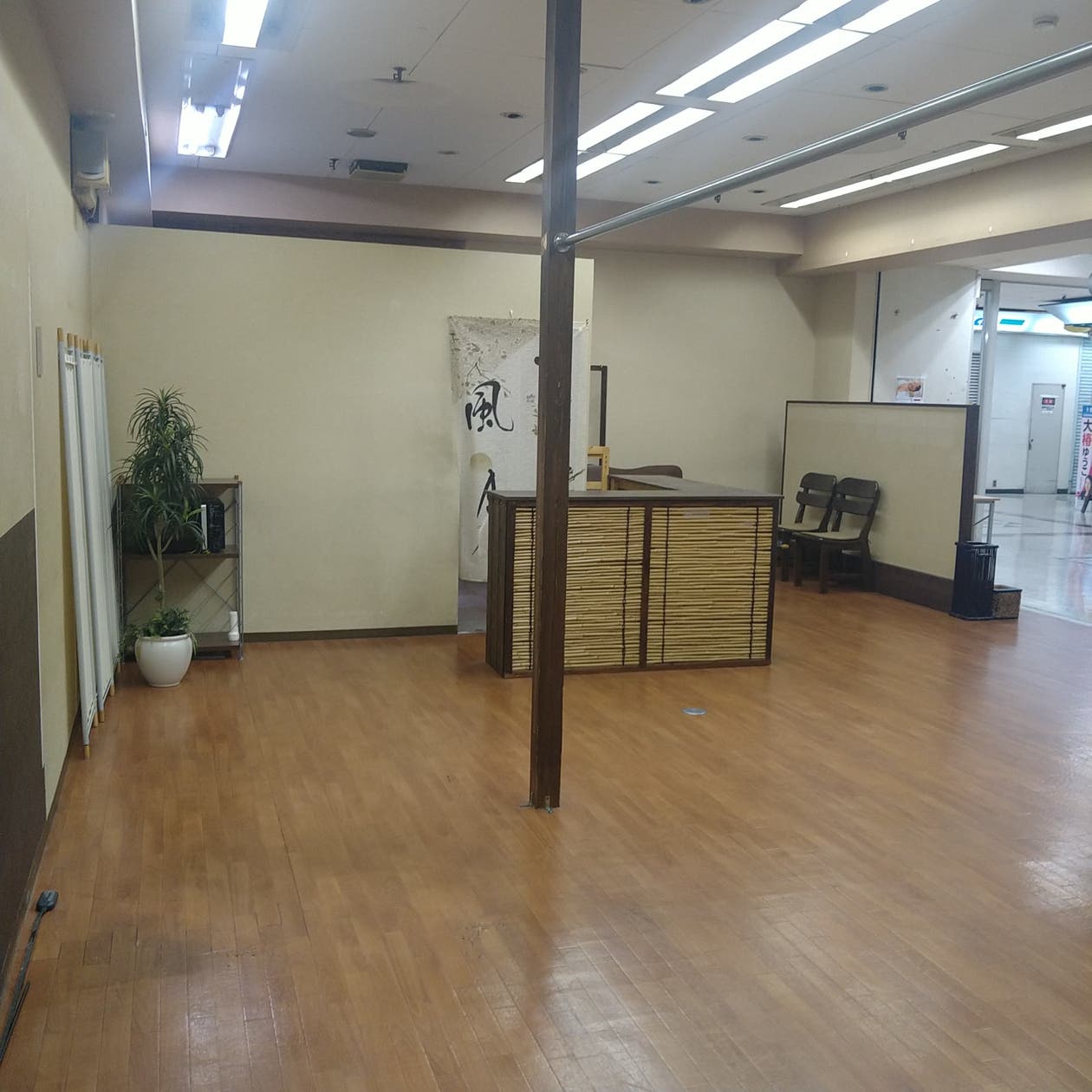 大阪府 阪急茨木市駅1分 レンタルスペース 貸しギャラリーの写真6
