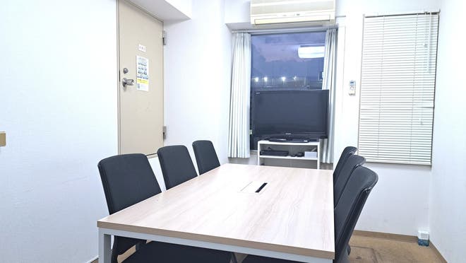 【Brenz横浜521】横浜駅東口徒歩2分★アクセス抜群★シンプルな個室空間の写真1