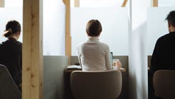 【1時間¥440〜!】1名用ブース席(オープンスペース)No.1の写真2