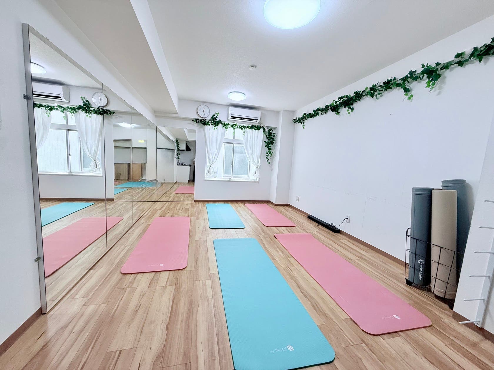 《VILLENT梅田ダンススタジオ401》2025.4 NEWOPEN！駅1分/飲食OK/設備無料/更衣室/光Wi-Fiの写真2