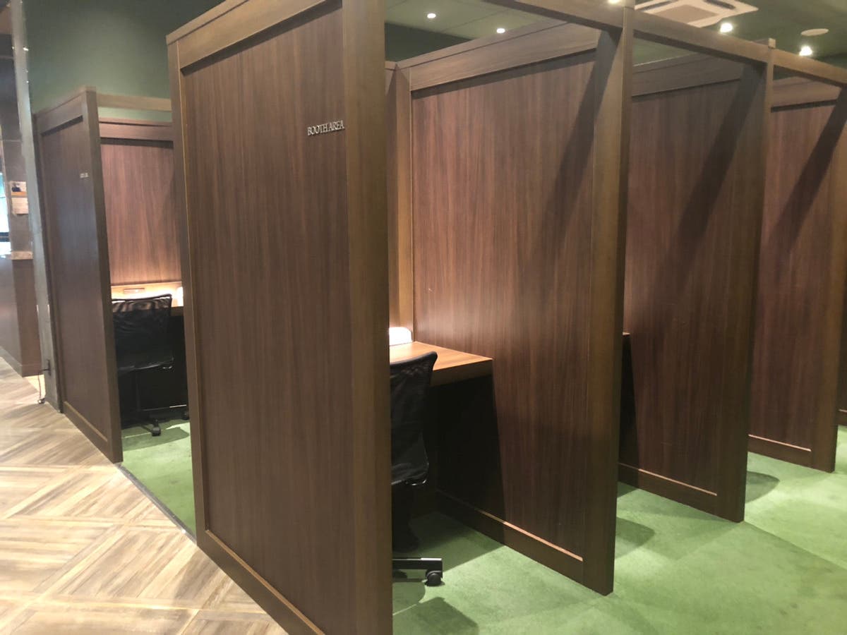 【1～4名BOX席】名古屋市則武新町イオンモール/フリードリンク/モニター/Wi-Fi/充電器/テレワークやWeb会議に最適の写真15