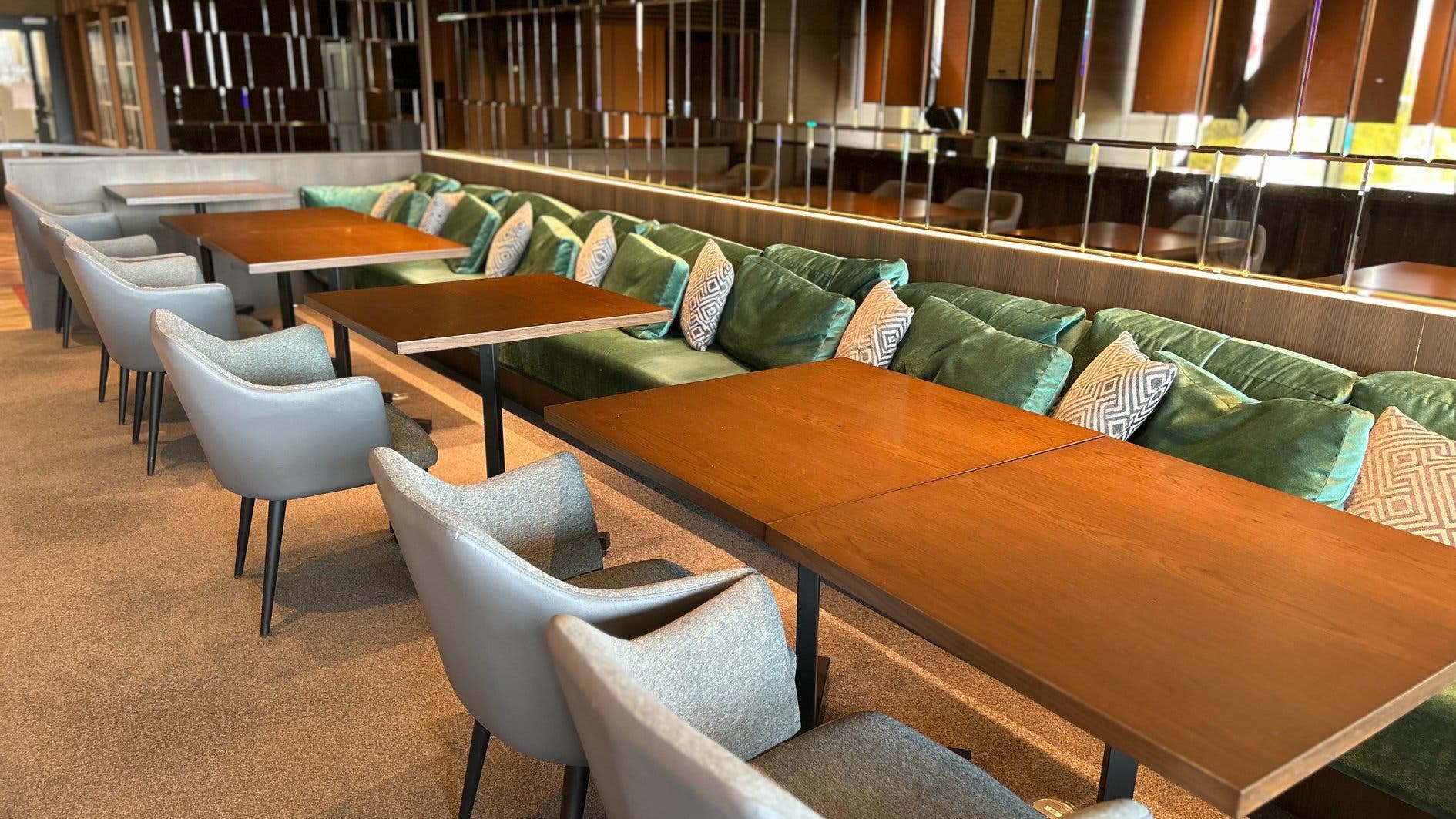 【1～4名BOX席】名古屋市則武新町イオンモール/フリードリンク/モニター/Wi-Fi/充電器/テレワークやWeb会議に最適の写真16