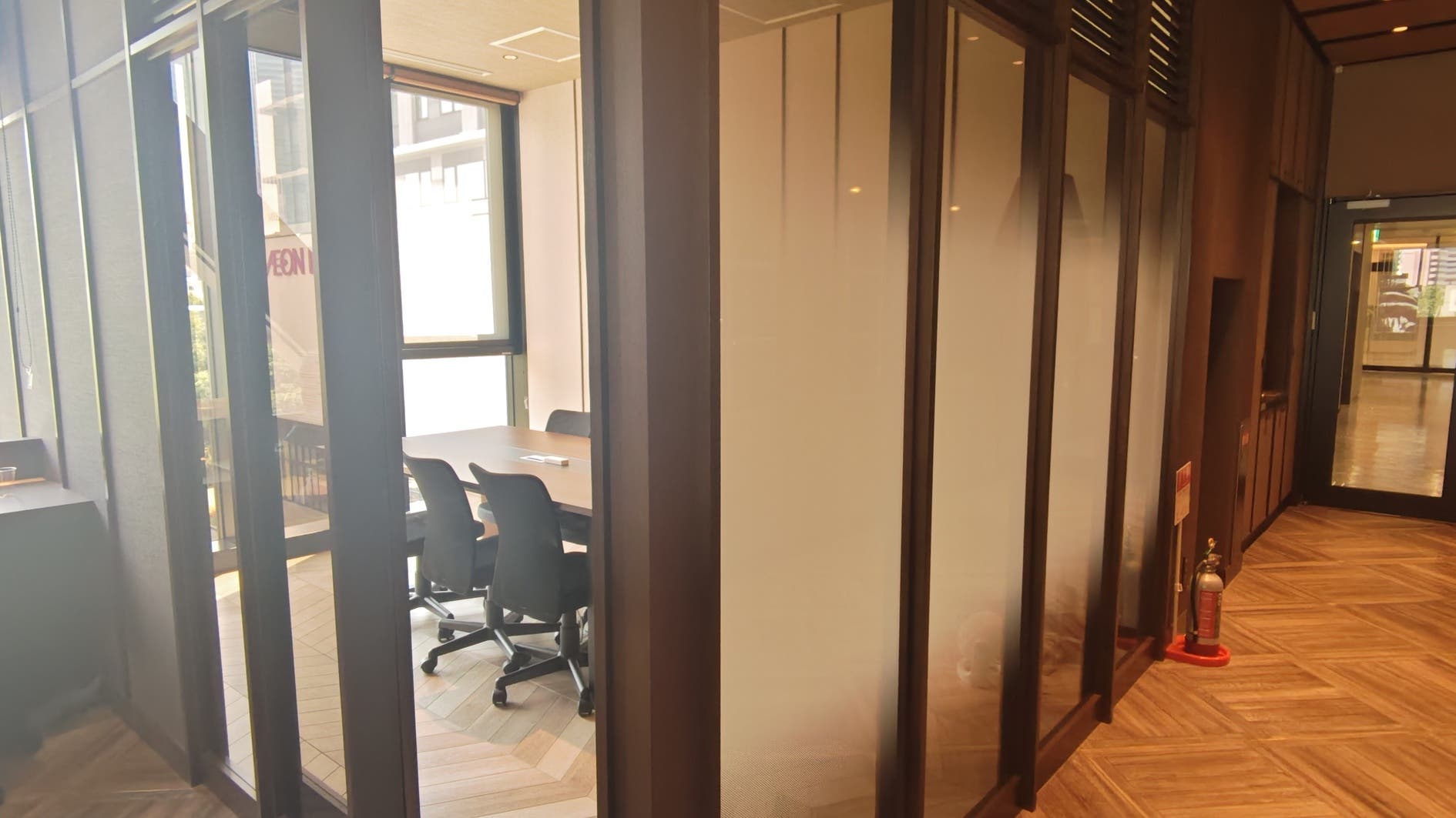 【1～4名ソファ席】名古屋市則武新町イオンモール/フリードリンク/Wi-Fi/充電器/テレワークや商談に最適の写真20