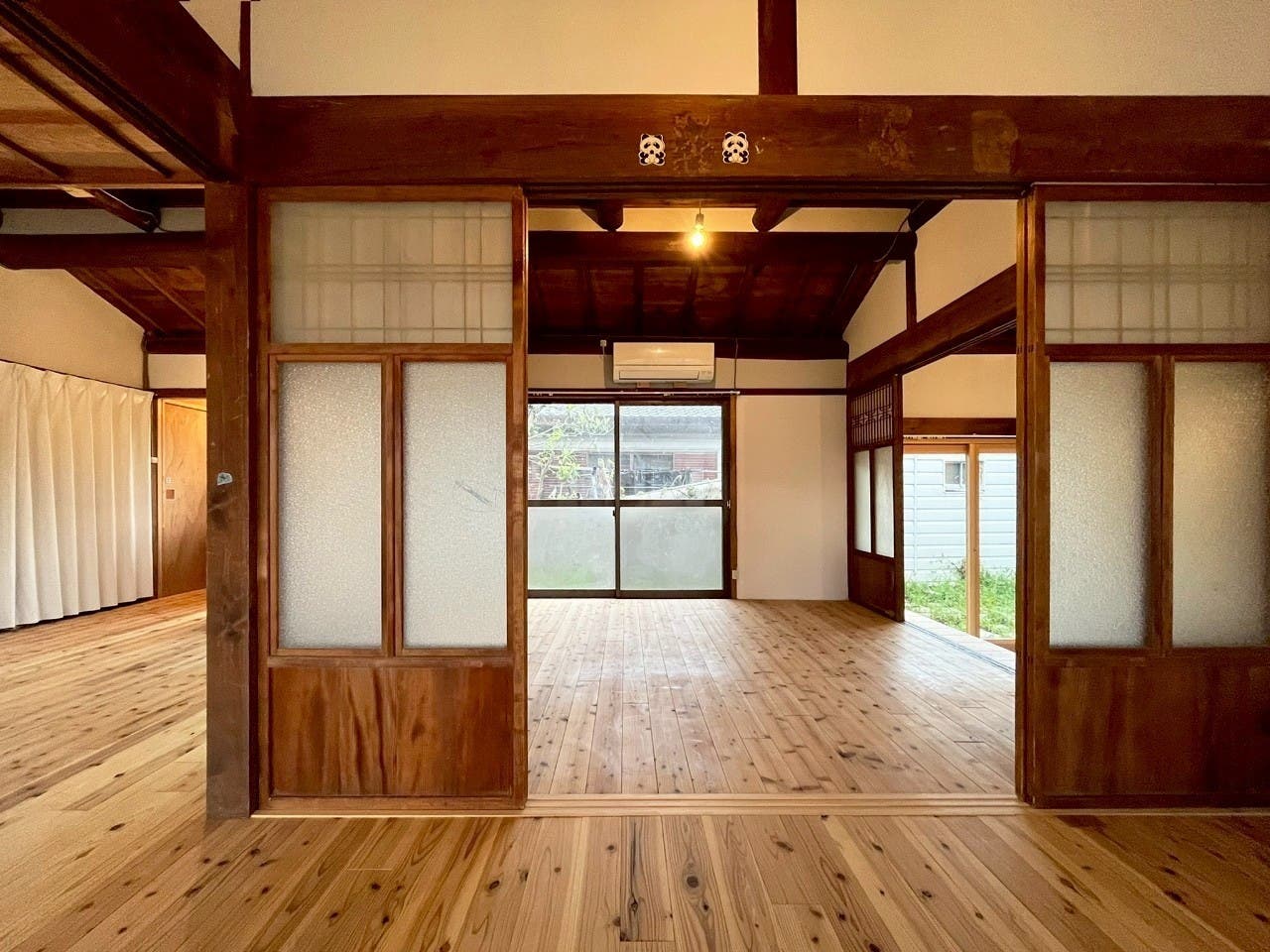 約40㎡（約24帖）の広々空間♪　自然光・風通し抜群！自然の温もりを存分に感じられます(^^)　撮影スタジオ、各種教室等に最適◎の写真9