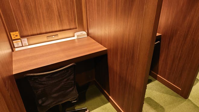 【ブース席】イオンモール内店舗!受付スタッフ常駐で安心サポート◎/Wi-Fi/充電器/駐車場ありの写真1