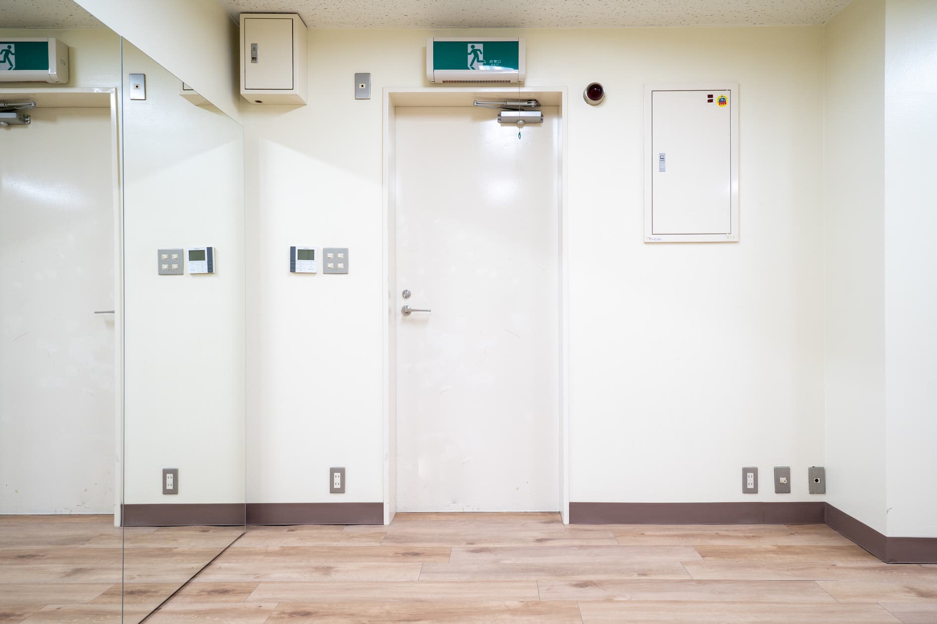 ✨NEW OPEN🎉特別価格500円〜1500円地下の超集中スペース誕生‼️お茶の水駅徒歩6分🥰の写真14