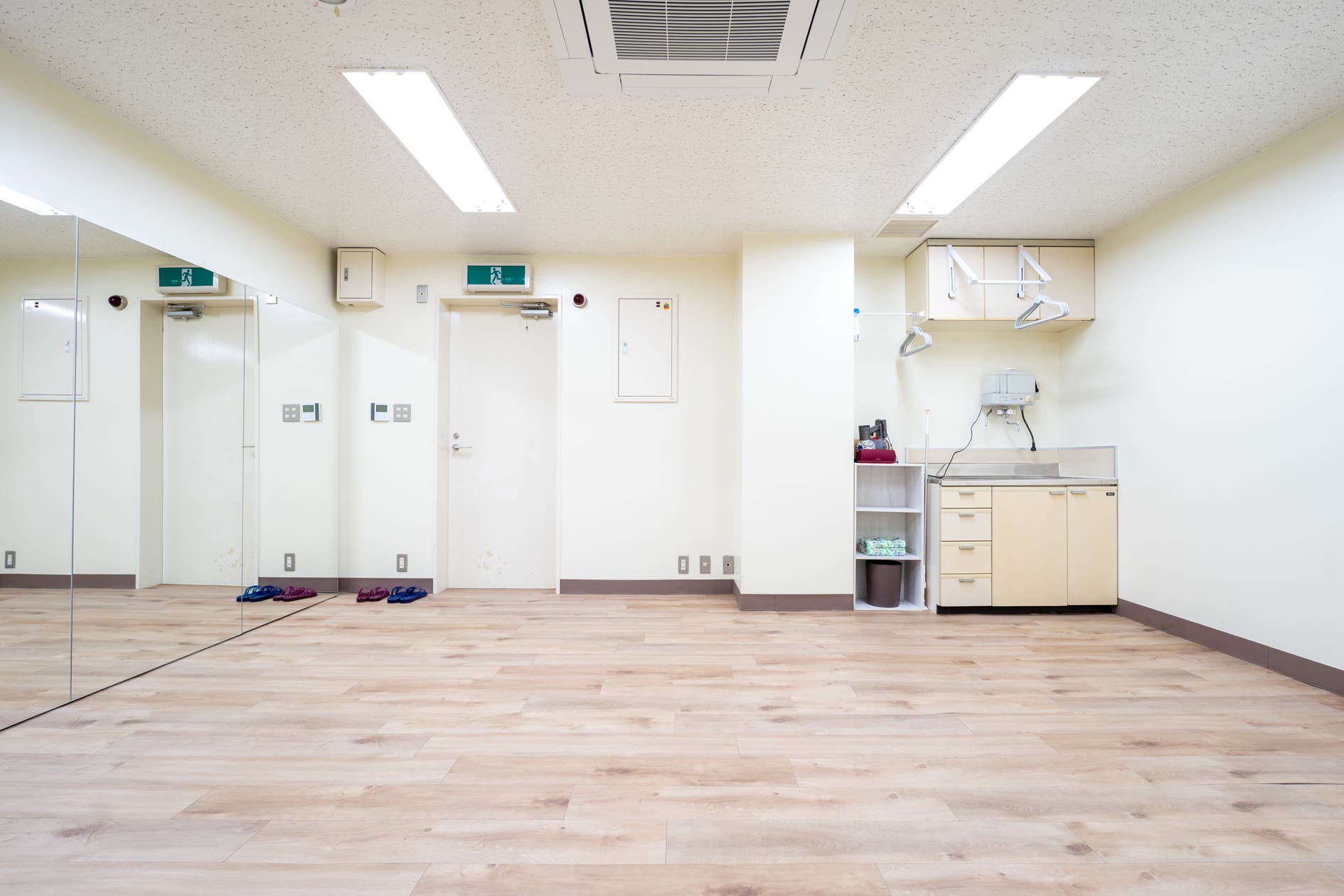 ✨NEW OPEN🎉特別価格500円〜1500円地下の超集中スペース誕生‼️お茶の水駅徒歩6分🥰の写真13