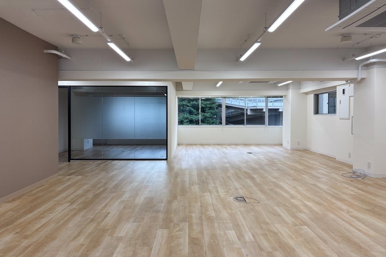 【渋谷・表参道】撮影・ヨガ・ダンス・交流会・演劇練習に／青山学院大学西門前、100㎡広々スペースの写真1