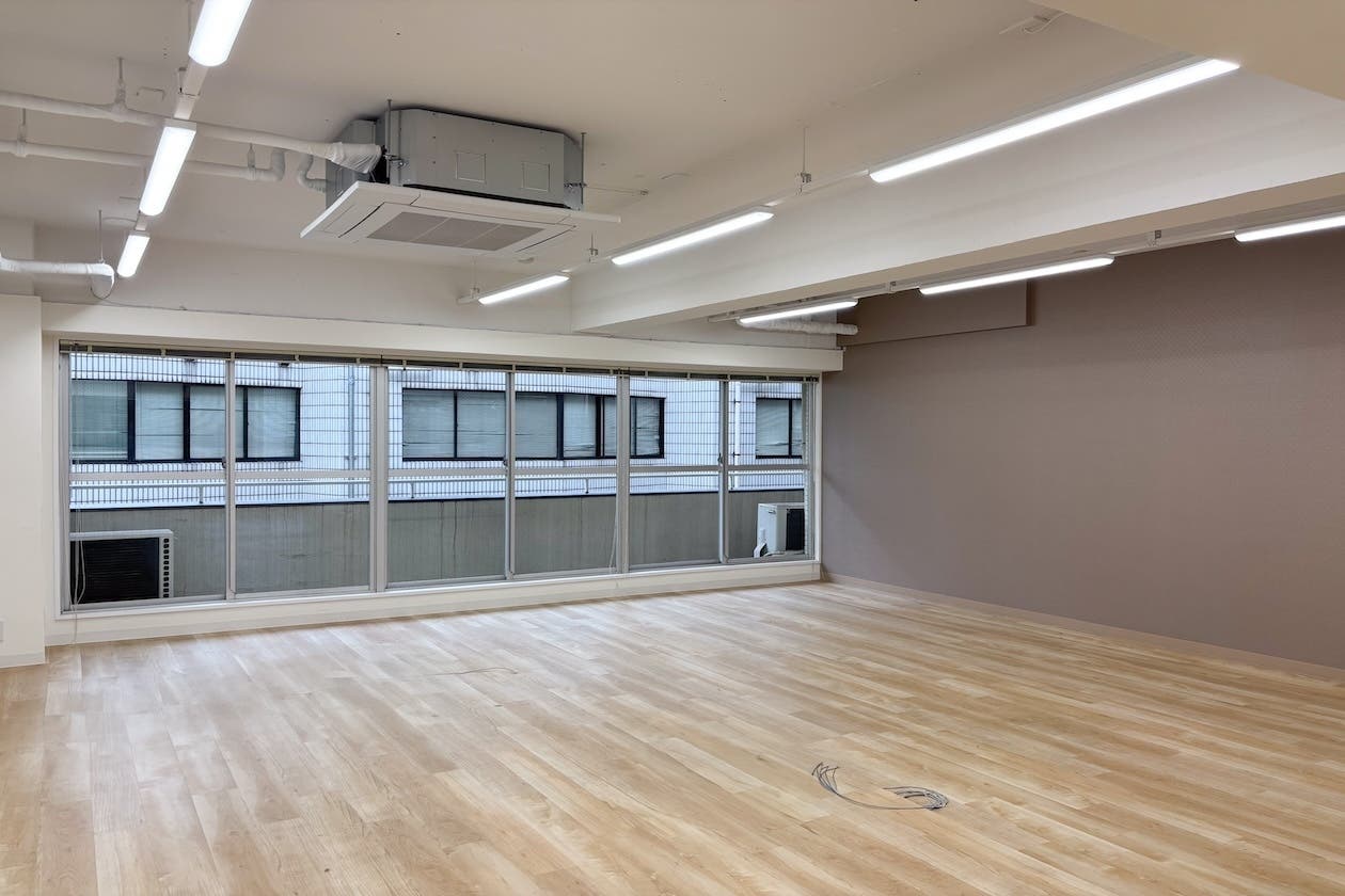 【渋谷・表参道】撮影・ヨガ・ダンス・交流会・演劇練習に／青山学院大学西門前、100㎡広々スペースの写真4