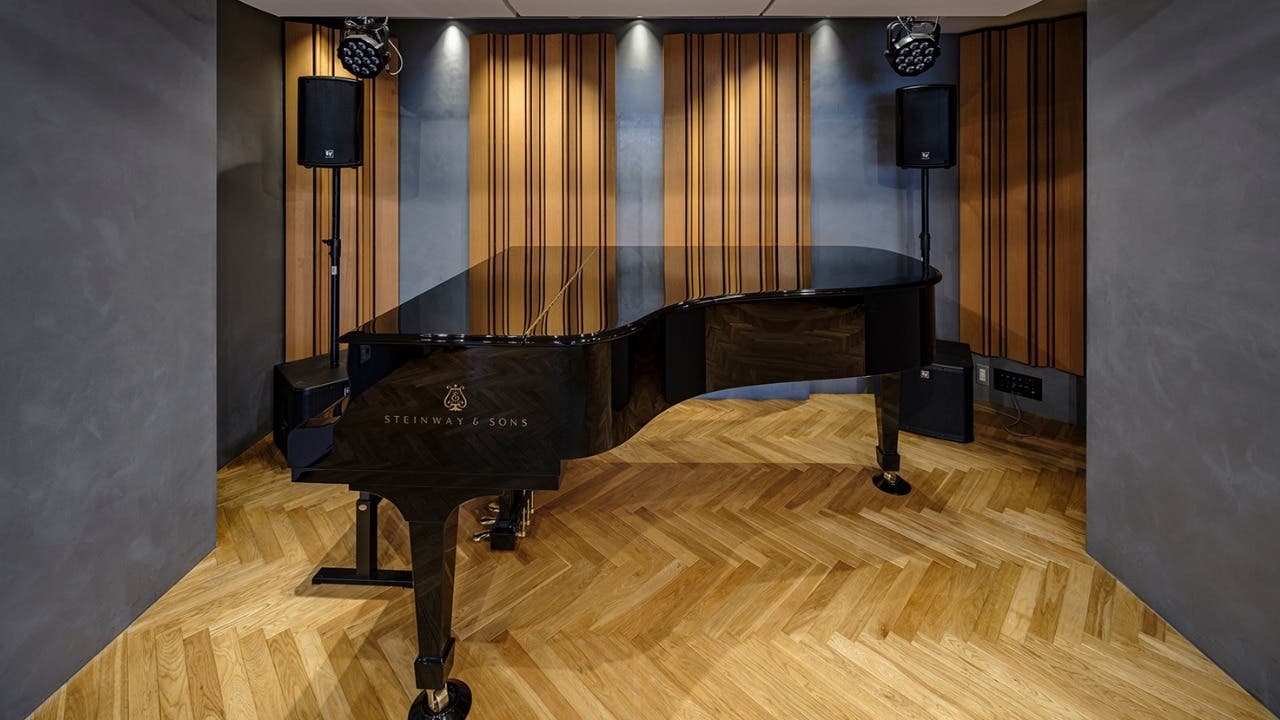 【★期間限定 割引実施中！】恵比寿駅から徒歩8分、ハイエンドな音響・防音空間レンタルスペースです。の写真5