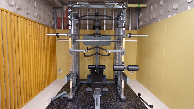 【Wise space長岡 502】長岡駅徒歩6分♪ 広々ゆったりの完全個室・予約制プライベートジムの写真2