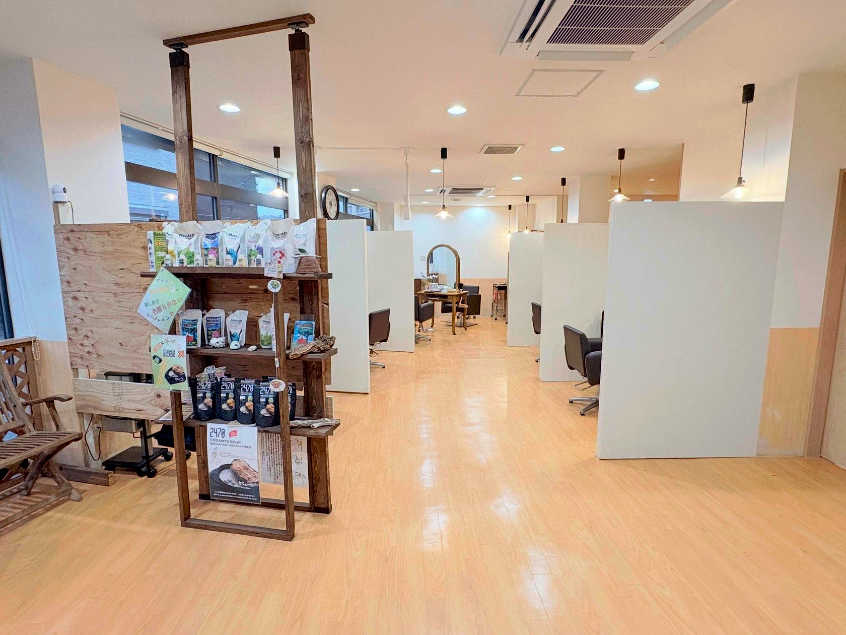 大神宮下駅から徒歩1分のシェアサロン　セット面②の写真5