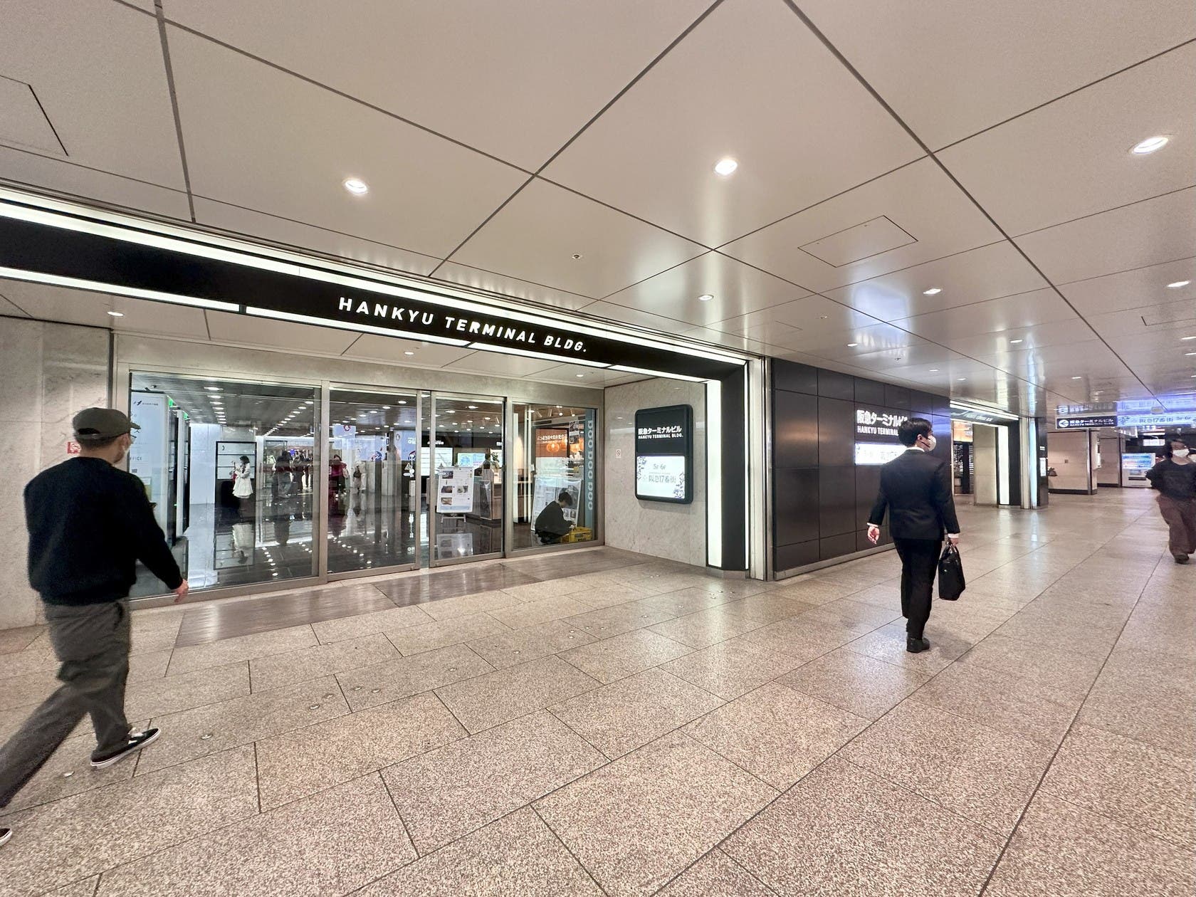 ☆NEW☆【梅田駅直結/阪急ターミナルビル内】無料備品多数！会議・研修・試験会場・WEBセミナー【C会議室】の写真5